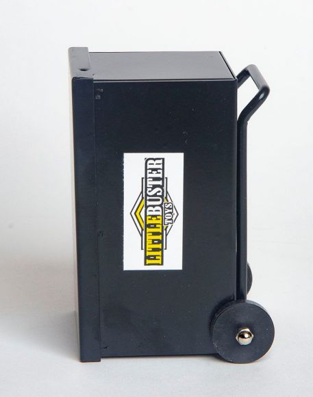 1/16 LITTLE BUSTER TOY SHOWBOX UPRIGHT WITH DOLLY