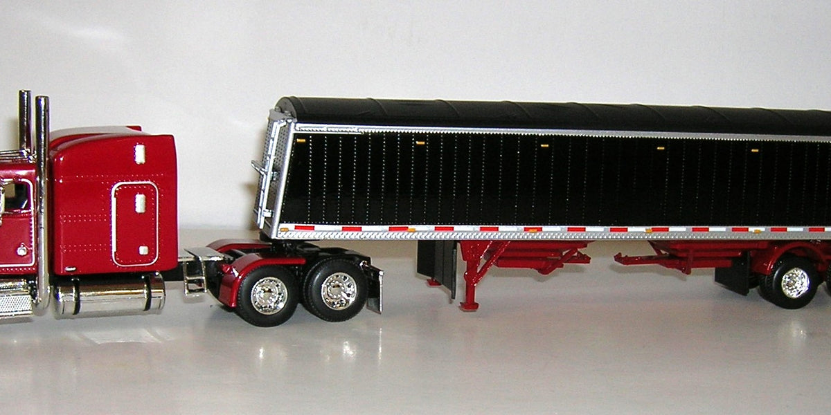 1/64 FIRST GEAR TOY PETERBILT SEMI TRUCK W GRAIN TRAILER